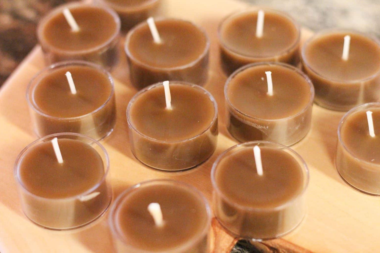 DIY Tea Light Candles - Rosehips & Honey